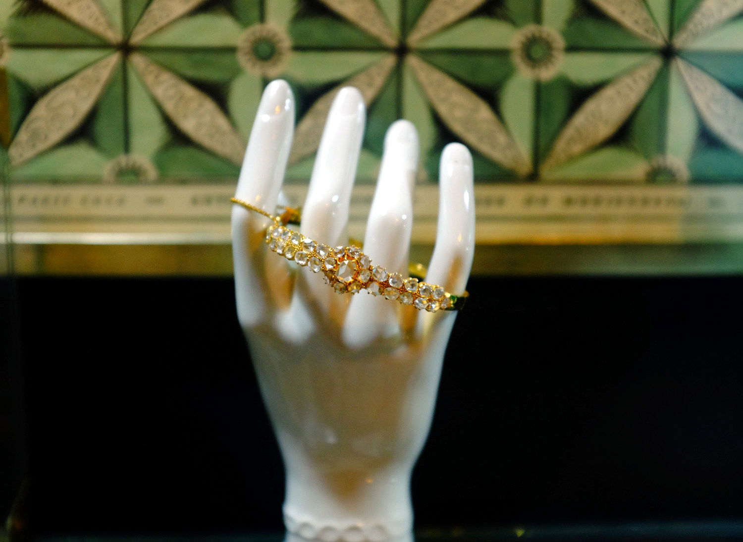 4cts Antique Rose Cut Diamond Bracelet Bangle 20k | GEM GARDENER