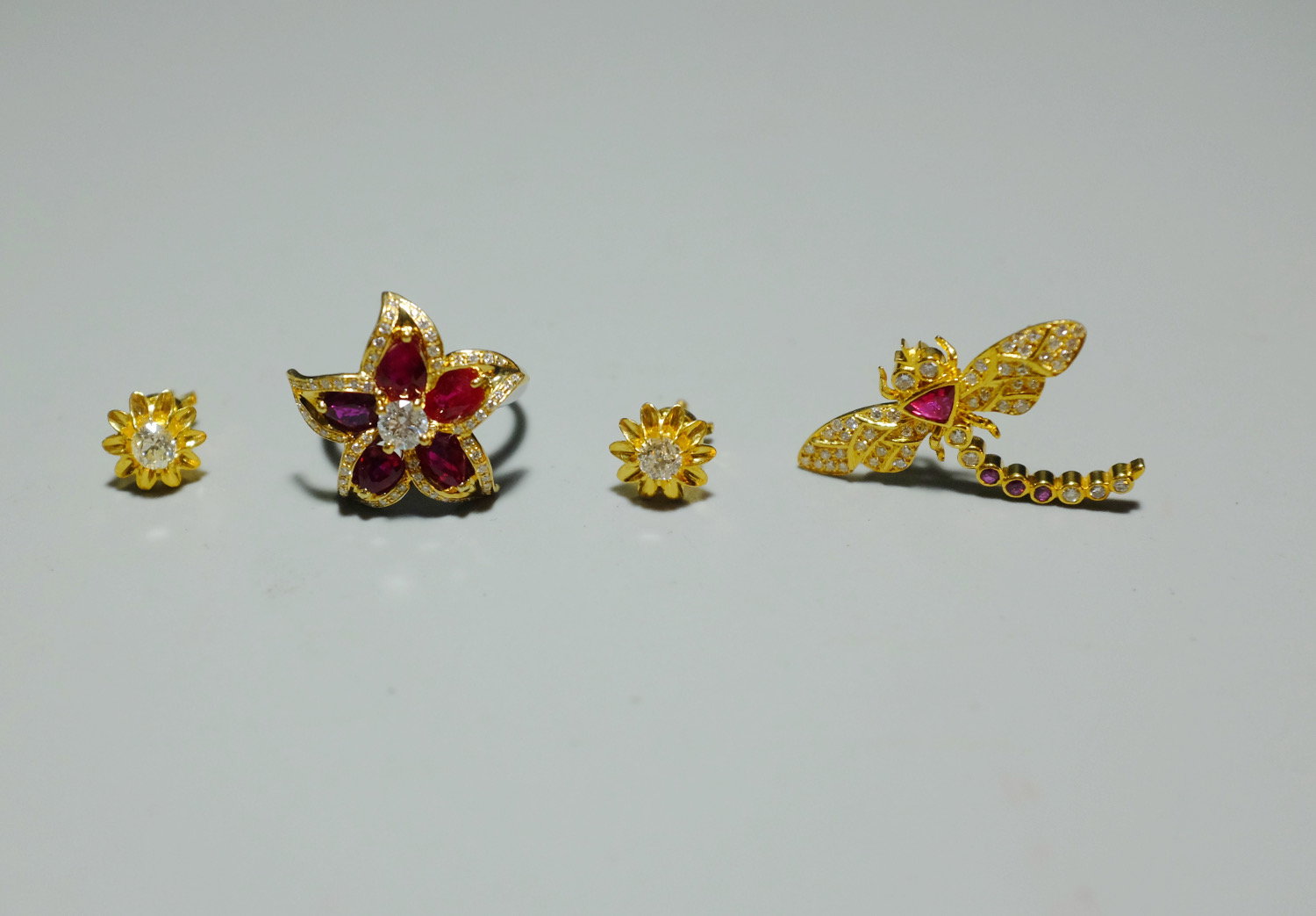 Ruby 18k Gold Dragonfly Pendant Necklace | Gem Gardener