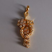 Dainty Chinese Diamond Pendant Vintage 20k | Gem Gardener