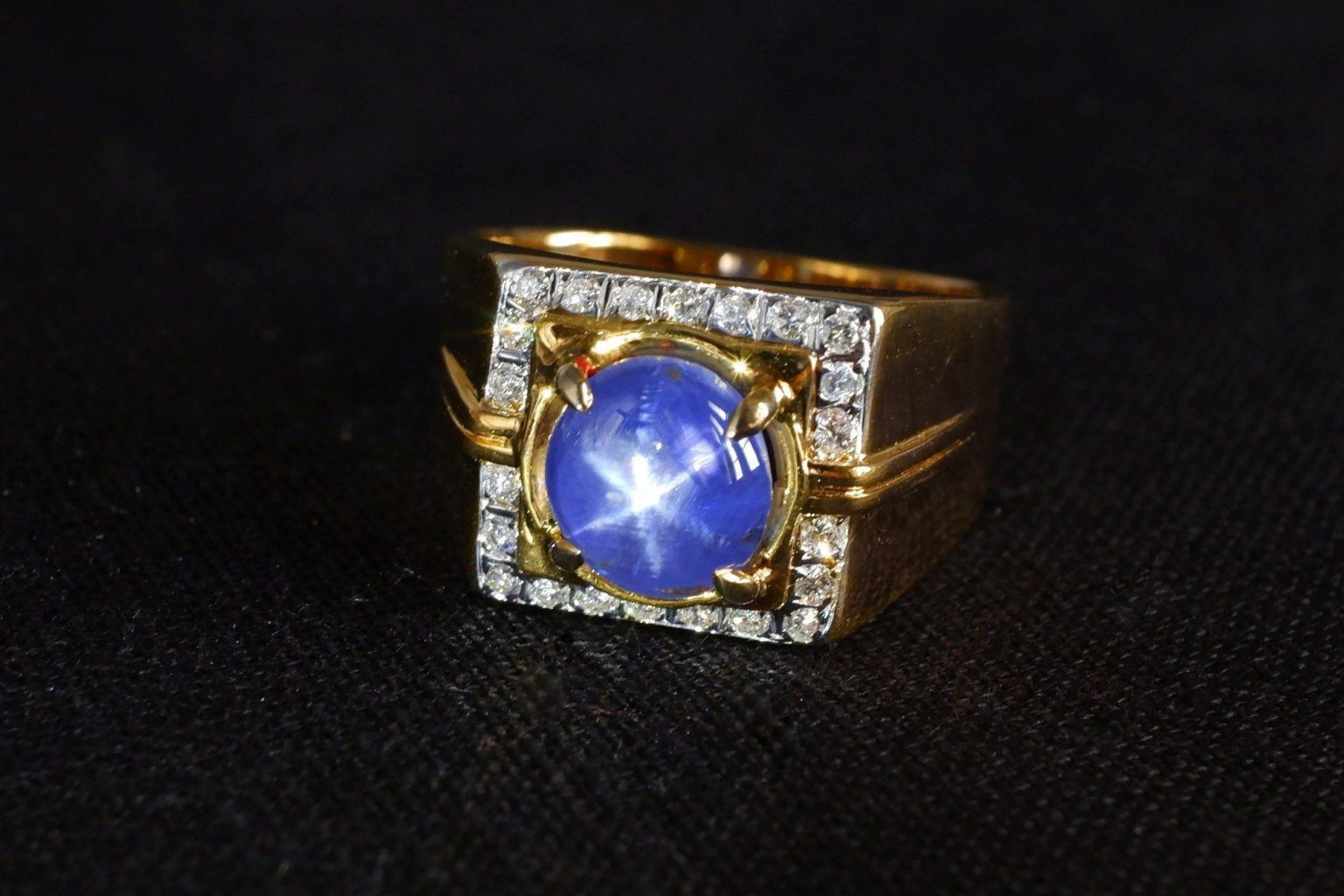 5ct Blue Star Sapphire Men's Pinky Ring | Gem Gardener