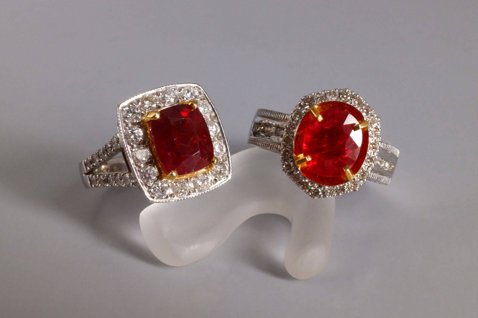 3ct Unheated Vivid Red Ruby Ring Vintage 18k | GEM GARDENER