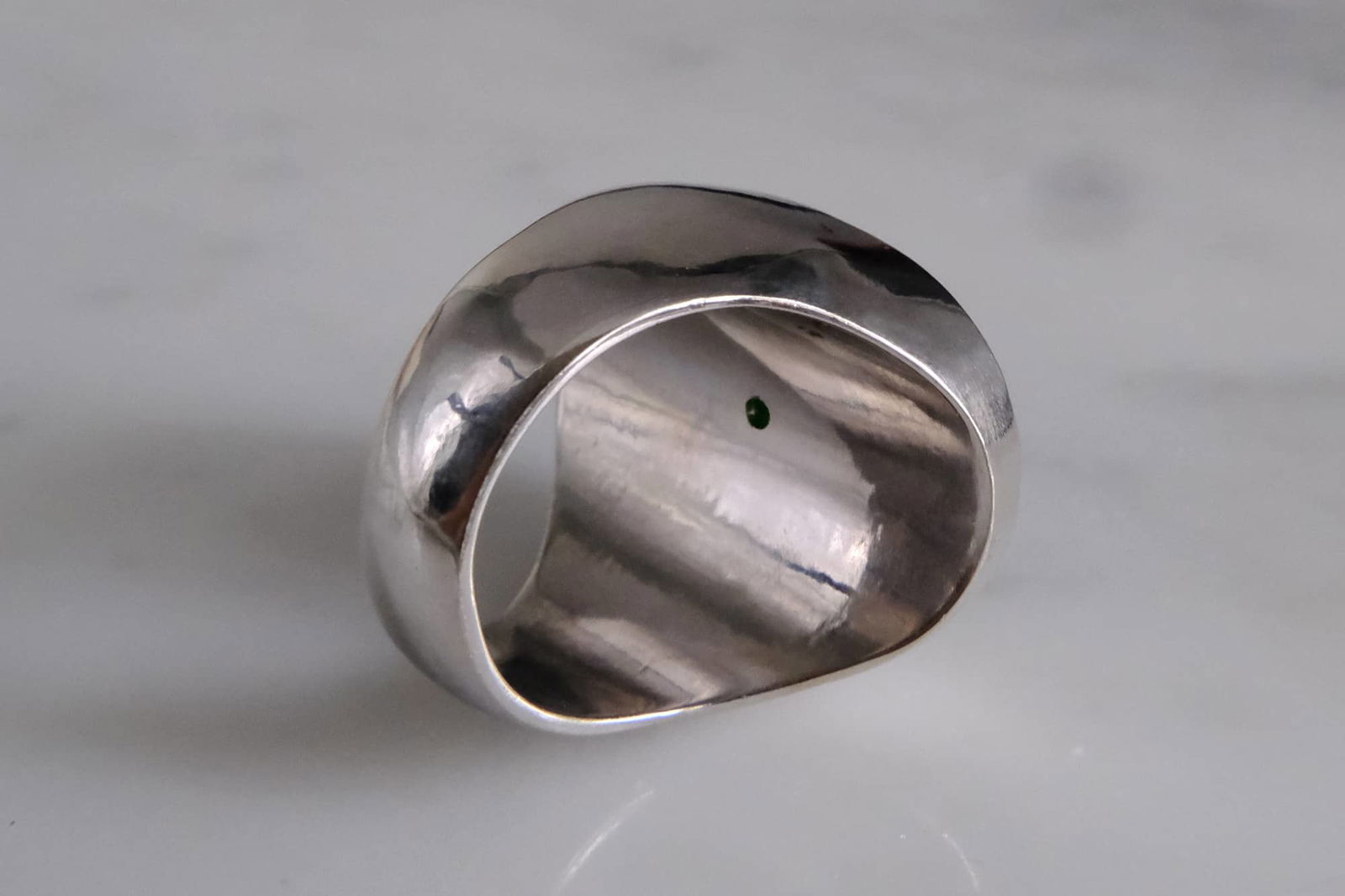 Tall Vintage Mens Jade Ring White Gold 18k | Gem Gardener