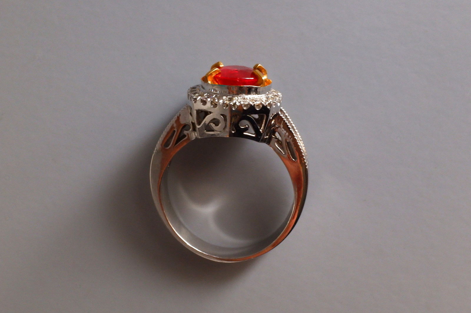 3ct Unheated Vivid Red Ruby Ring Vintage 18k | GEM GARDENER