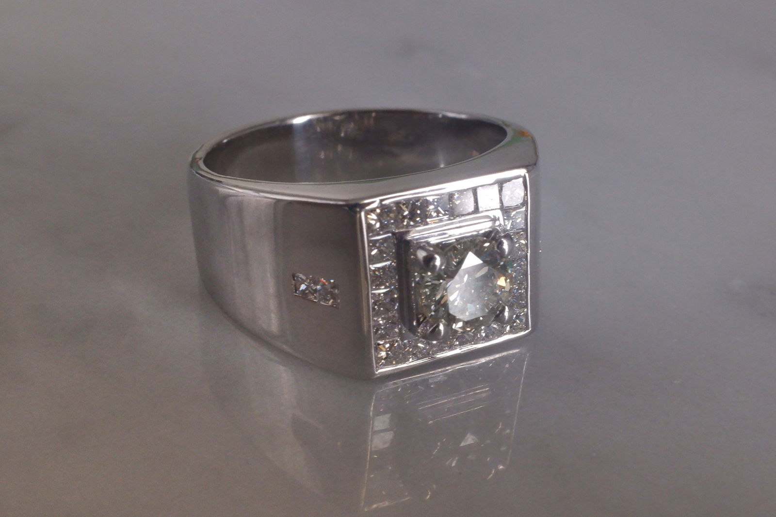 Vintage White Gold Mens Diamond Ring Square 18k | GEM GARDENER