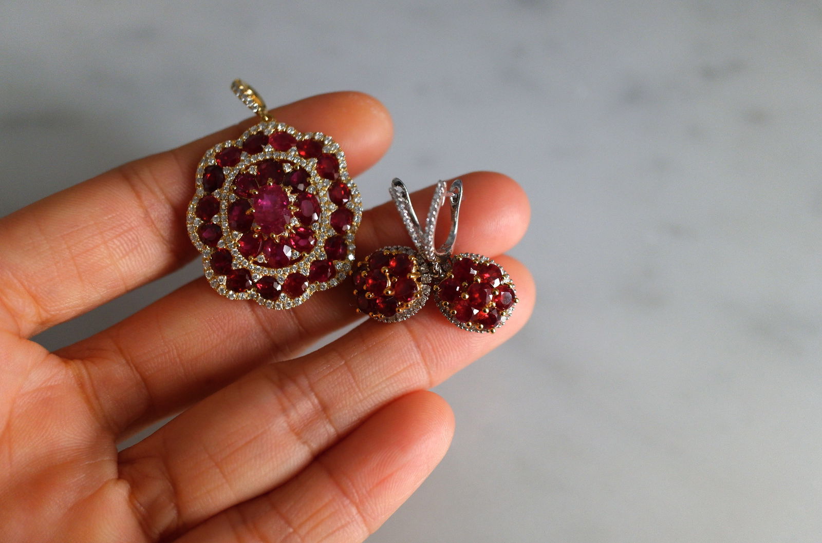 Vivid Ornate Red Ruby Pendant Necklace 18k | GEM GARDENER