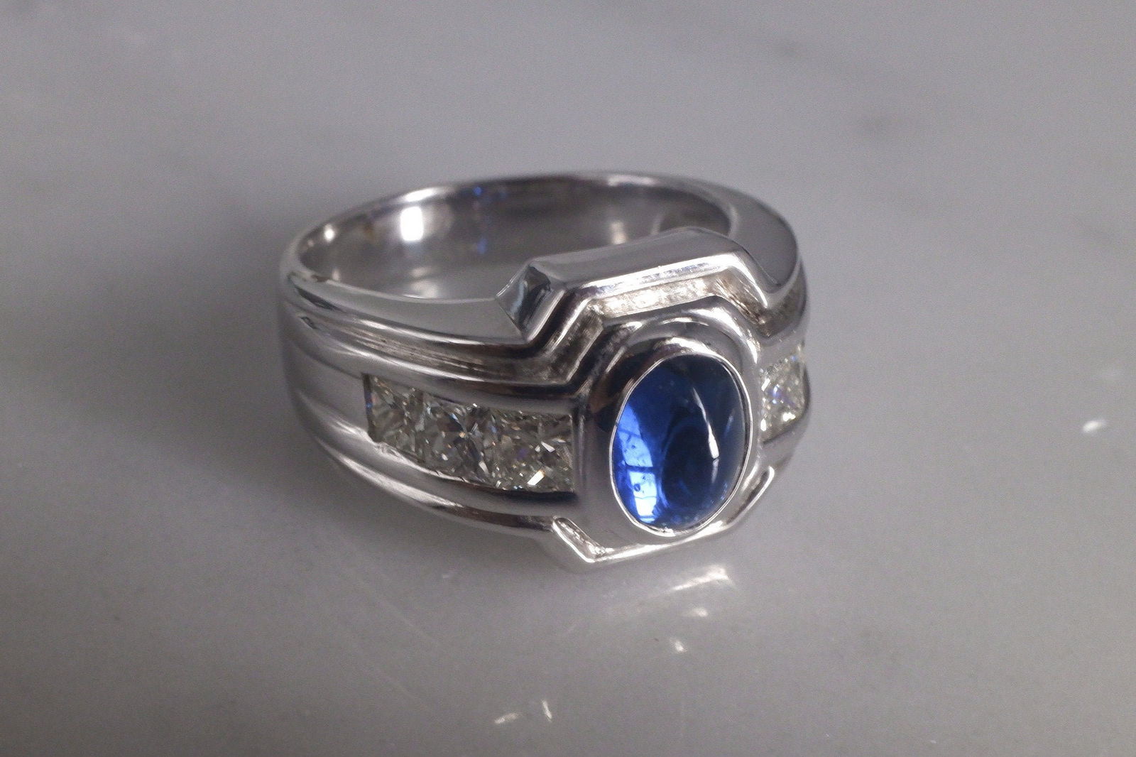 Blue Sapphire Sugarloaf Ring 18k Men Vintage | GEM GARDENER