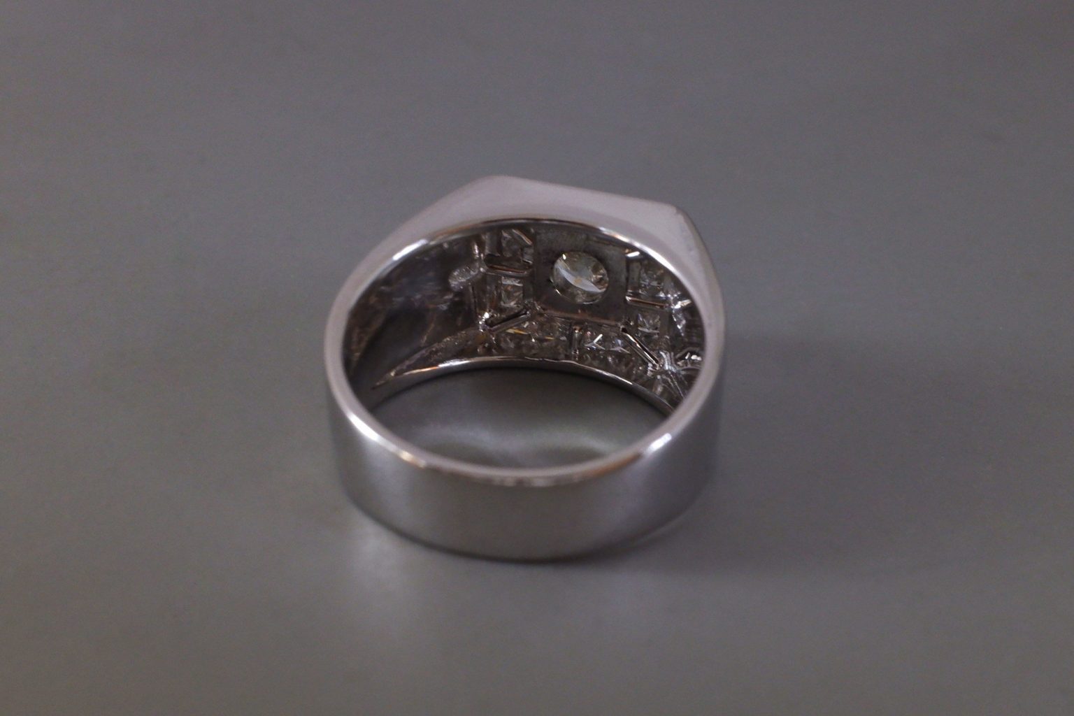 Vintage White Gold Mens Diamond Ring Square 18k | GEM GARDENER