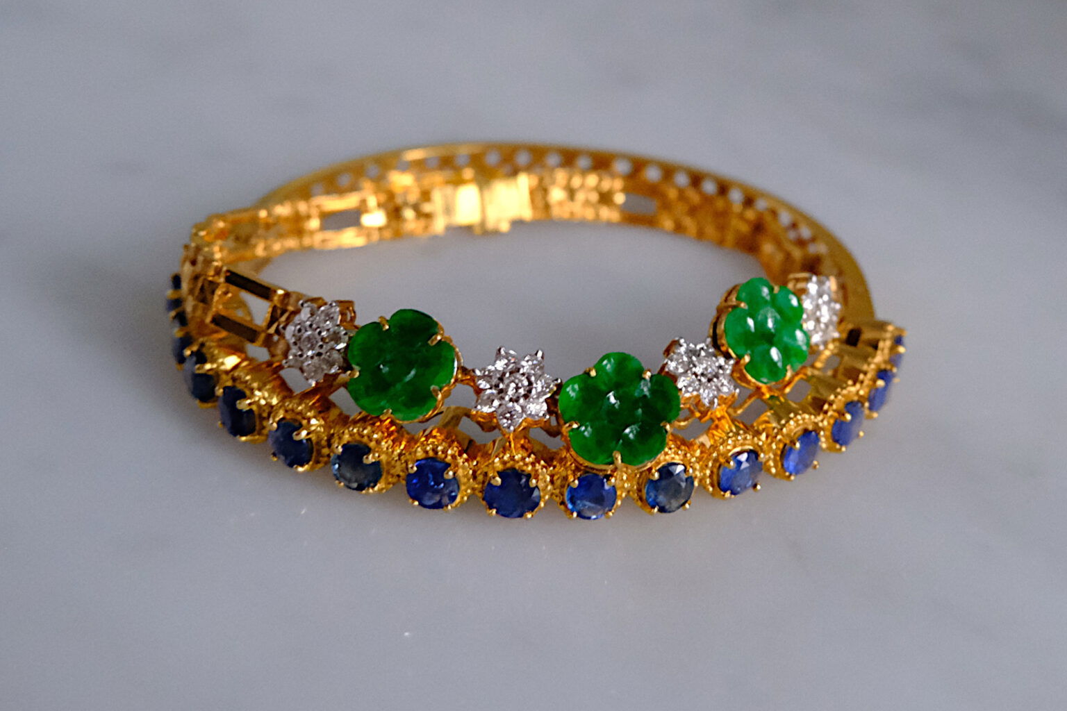 Burmese Sapphire Bracelet Cuff Bangle Vintage 18k | GEM GARDENER