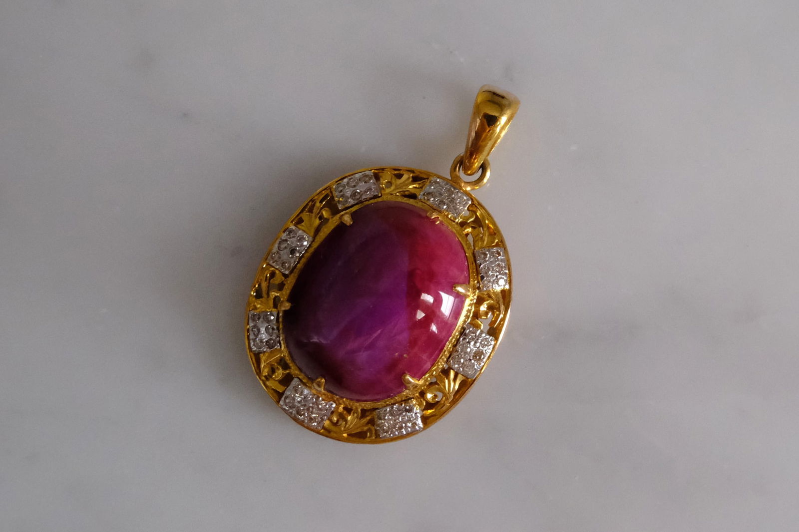 Antique Burmese Big Ruby Pendant 18k | Gem Gardener