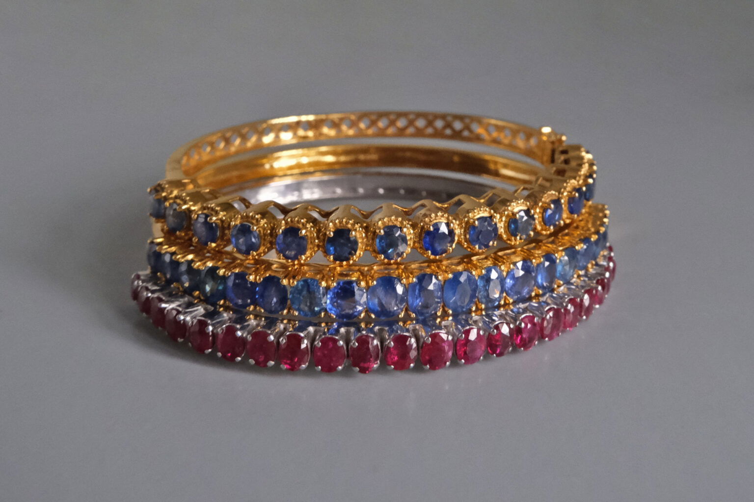 Burmese Sapphire Bracelet Cuff Bangle Vintage 18k | Gem Gardener