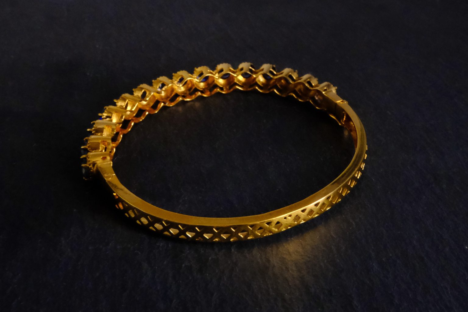 Burmese Sapphire Bracelet Cuff Bangle Vintage 18k | GEM GARDENER