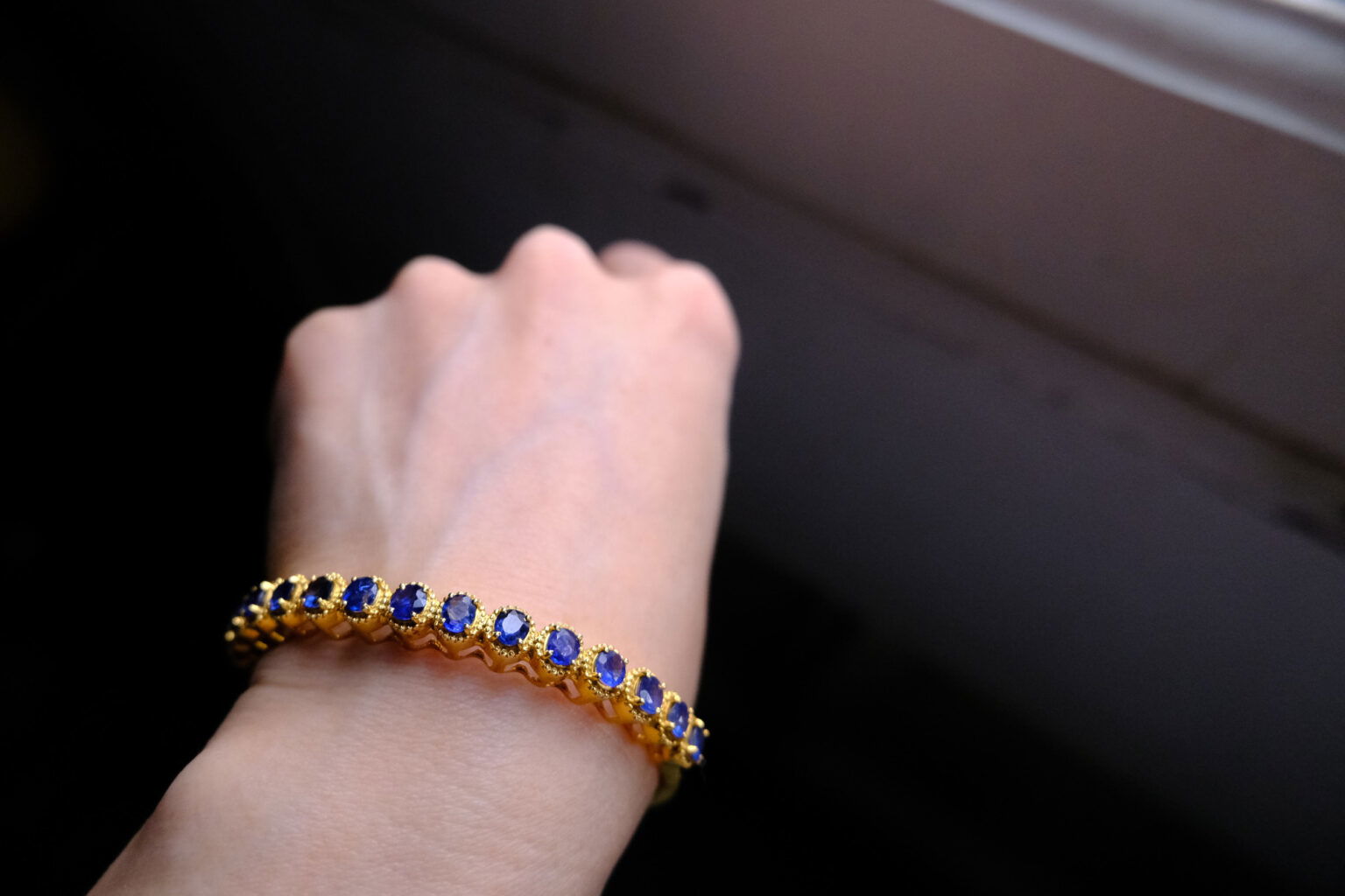 Burmese Sapphire Bracelet Cuff Bangle Vintage 18k | GEM GARDENER