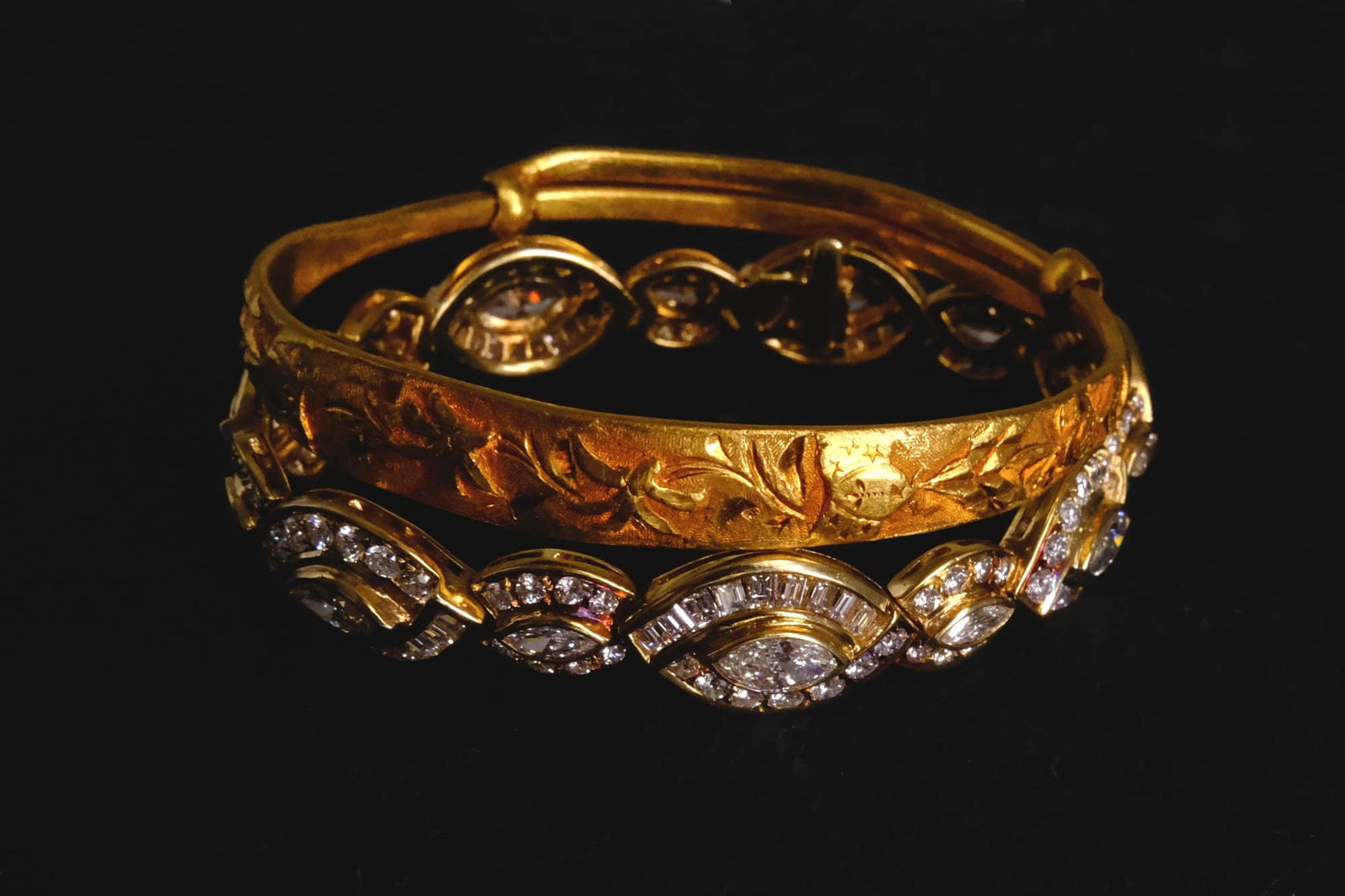 24k Antique Gold Bangle 19th Century Chinese | Gem Gardener