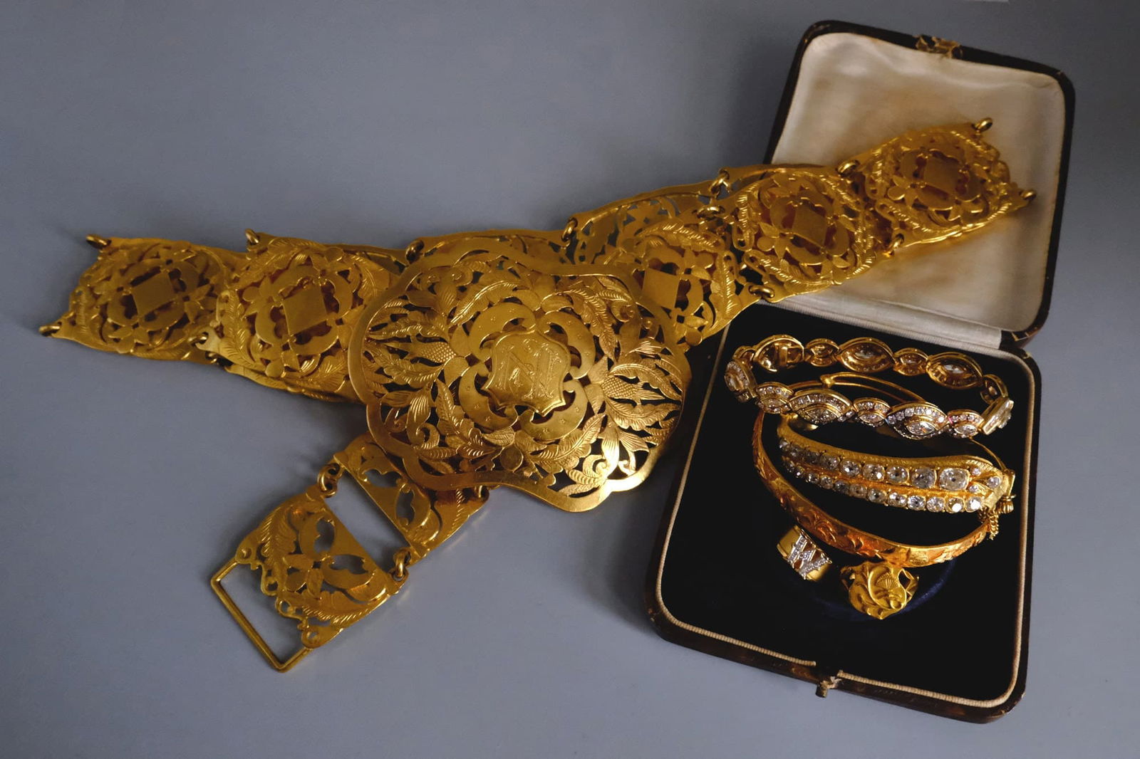 Victorian Chinese Antique Solid Gold Belt 20k | GEM GARDENER