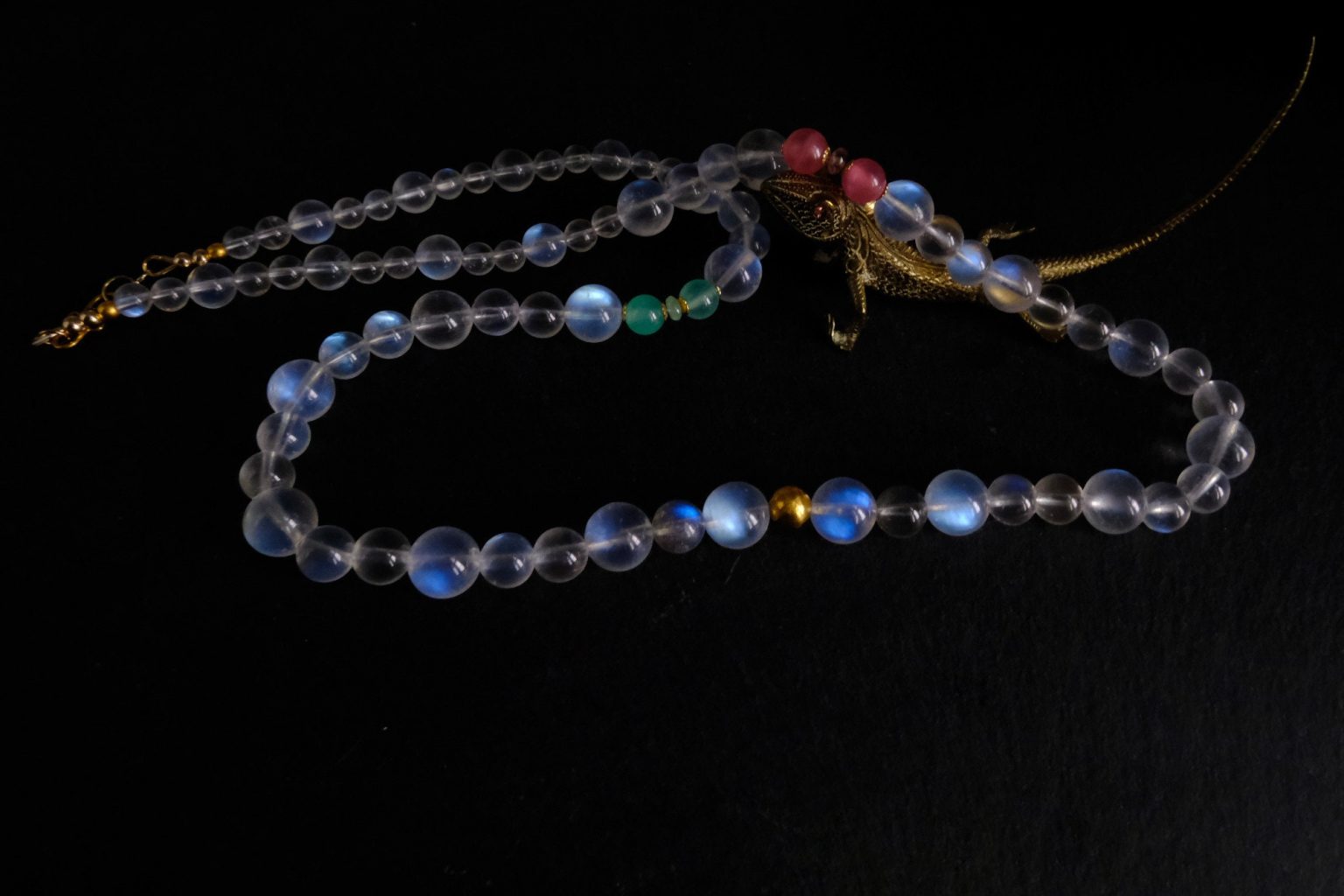 Classical Top Big Moonstone Bead Necklace Matinee 22k | GEM GARDENER