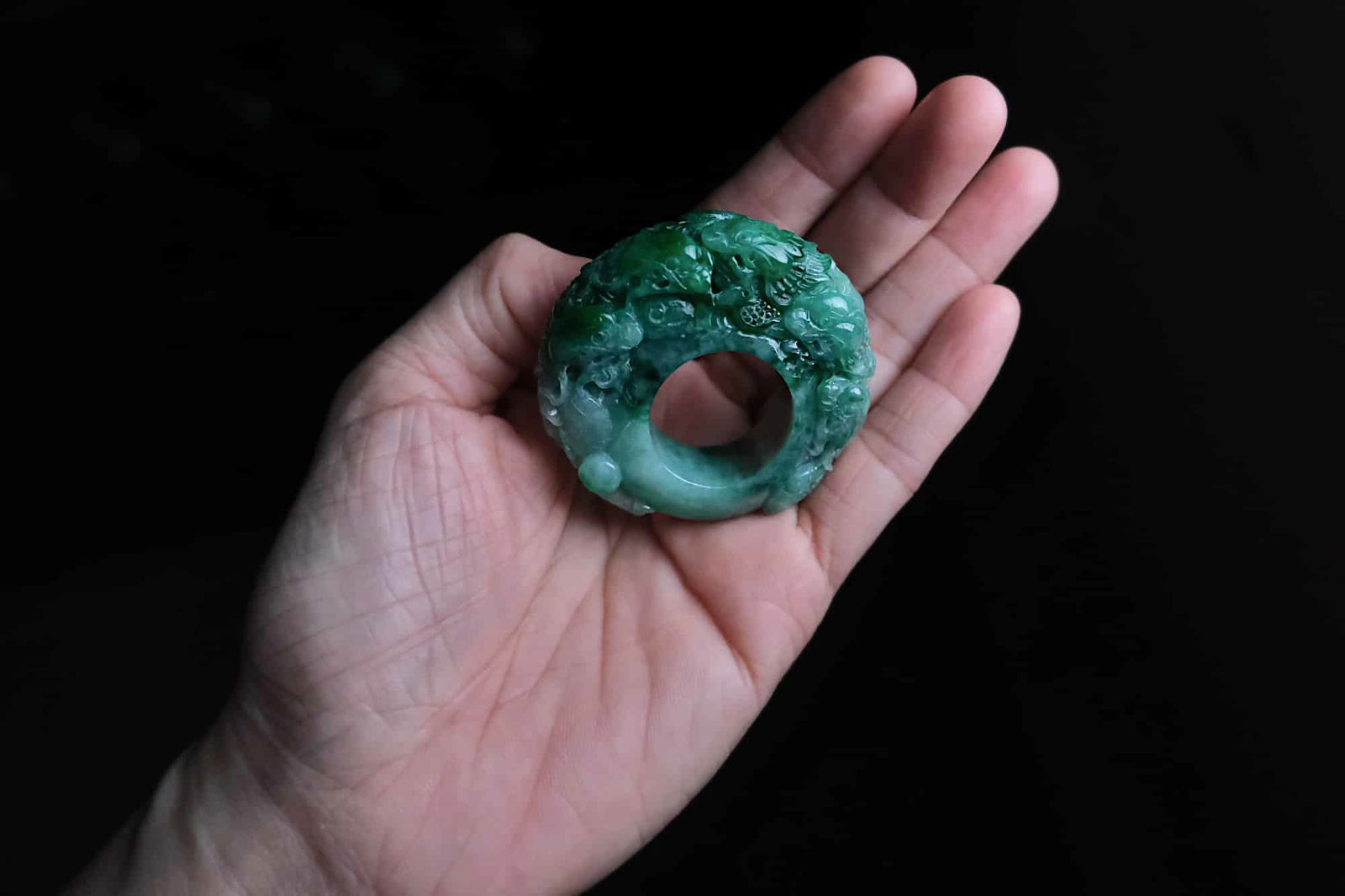 九龍 9 Dragons Carved Jade Archer Ring Vintage | GEM GARDENER