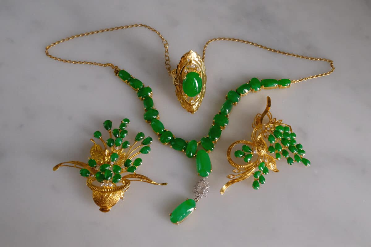 Antique Chinese Jade Ring Navette 20k | GEM GARDENER