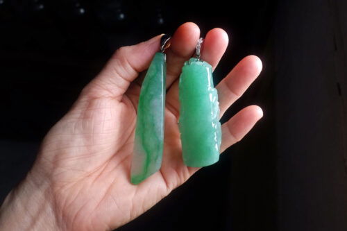 Jadeite Jade Translucent Pendant 18k Vintage | Gem Gardener