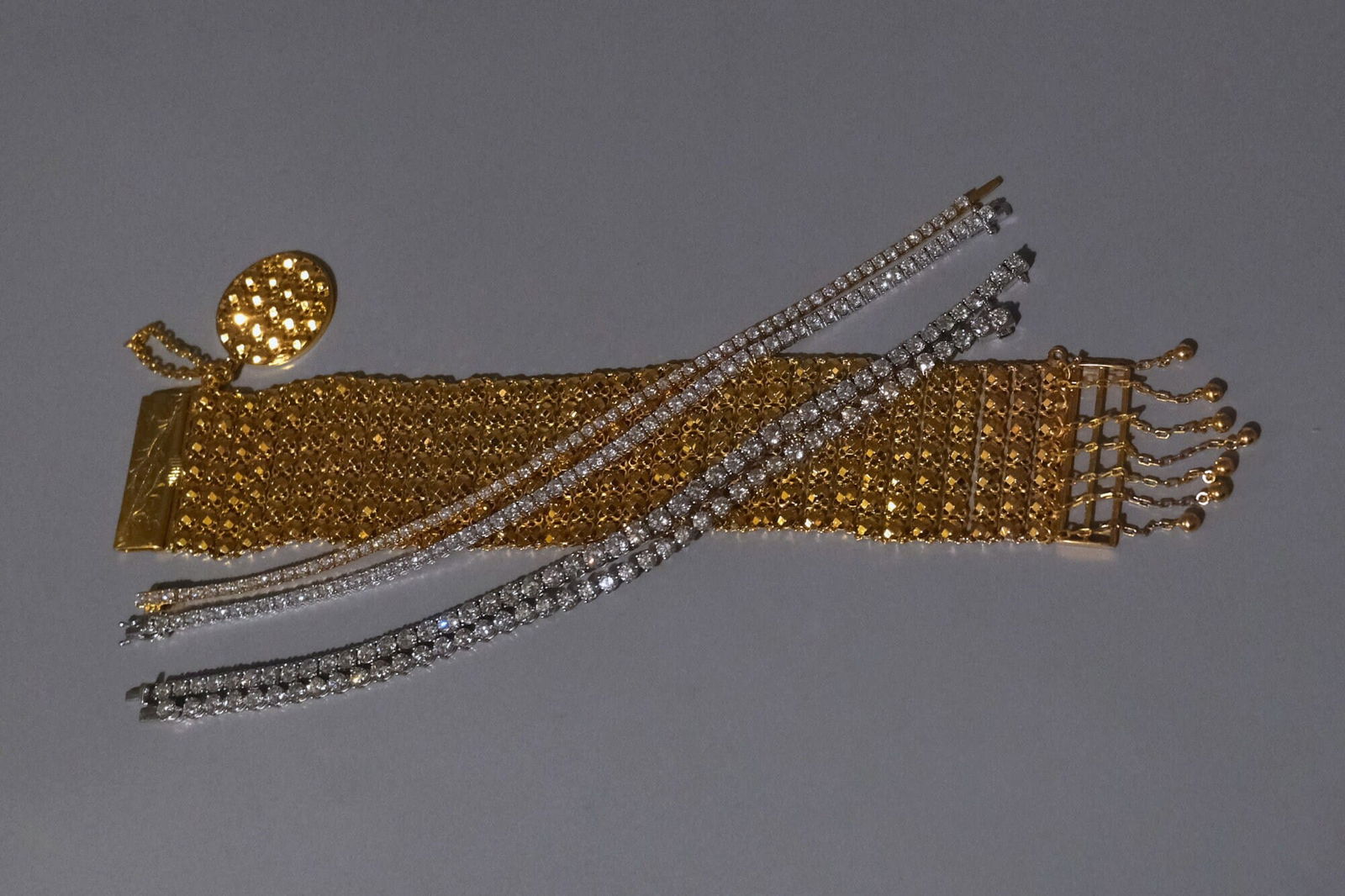 22k Wide Gold Link Bracelet Traditional Chinese Lace Bracelet | Gem ...