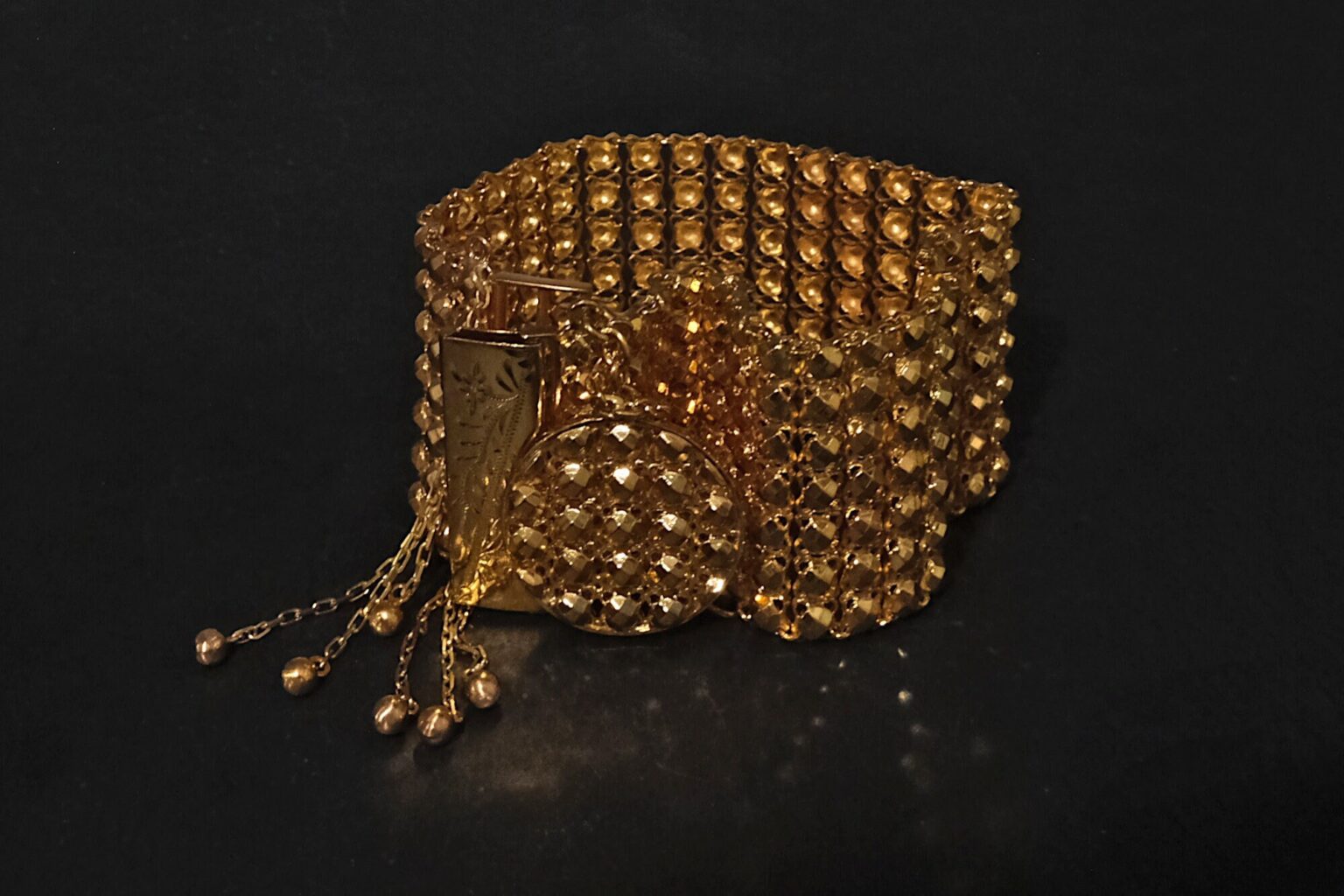 22k Wide Gold Link Bracelet Traditional Chinese Lace Bracelet | Gem ...