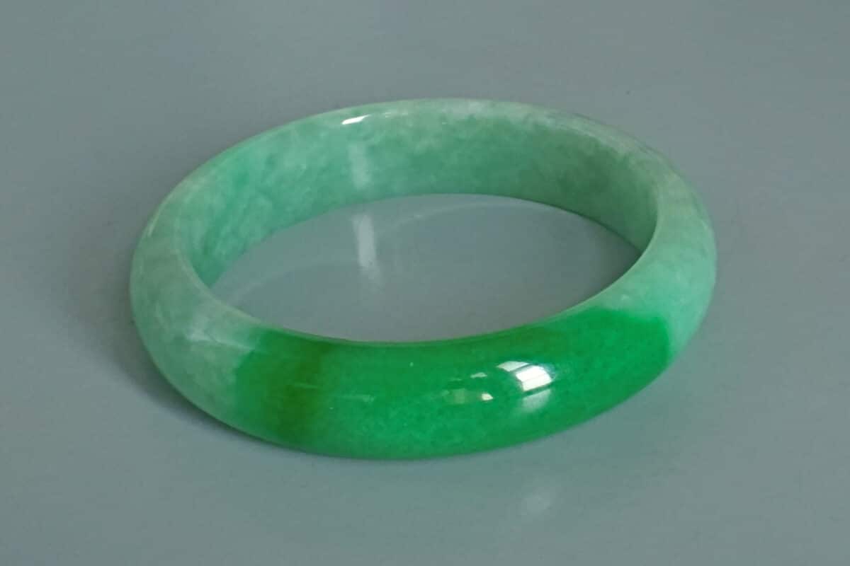 High Quality Jade Bangle Imperial Green 56mm | GEM GARDENER