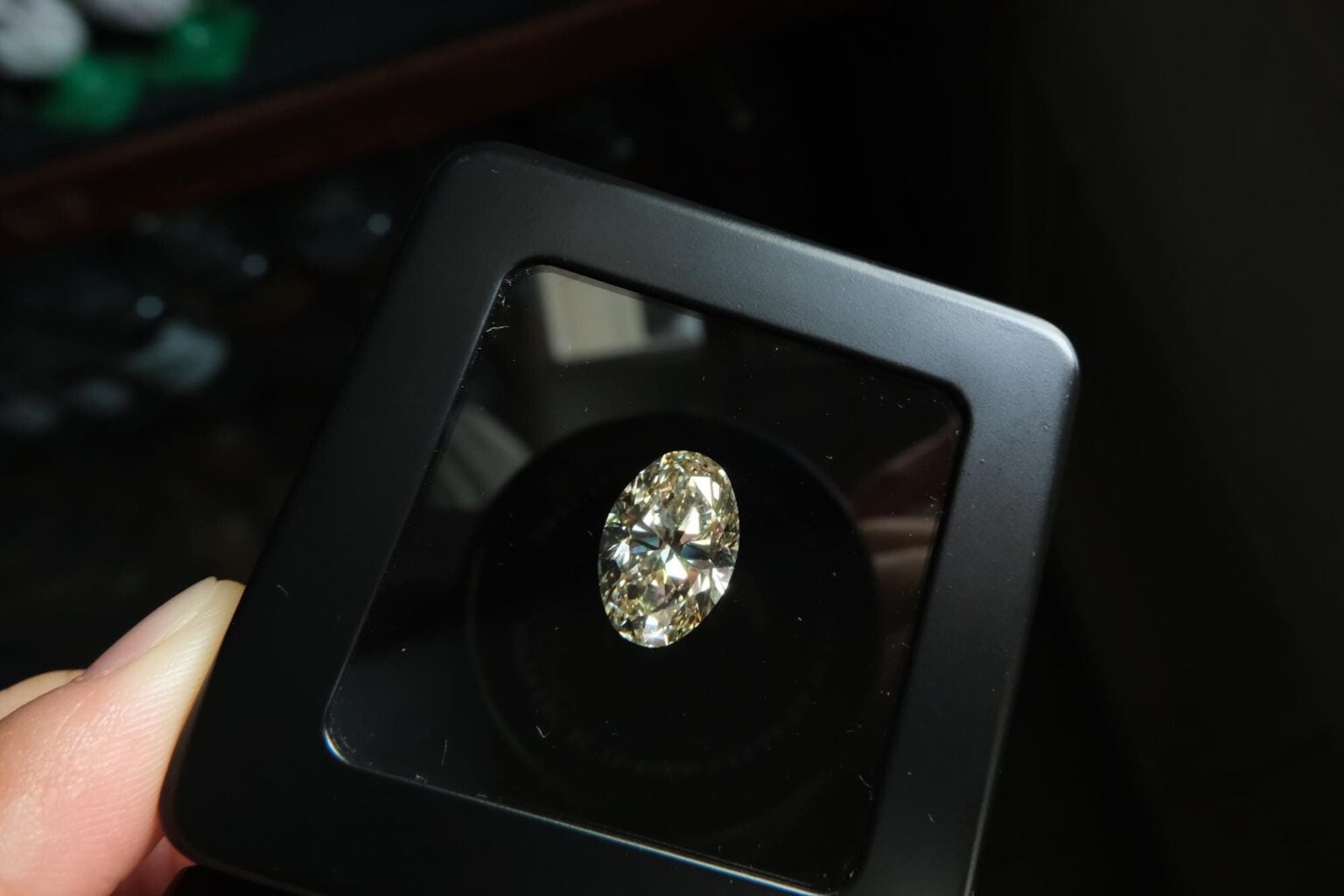 7ct Light Yellow Oval Brilliant Diamond Natural | Gem Gardener
